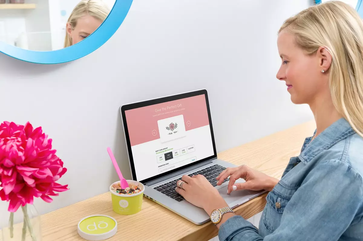 What is an eGift Card? A Guide for Small Businesses | Square
